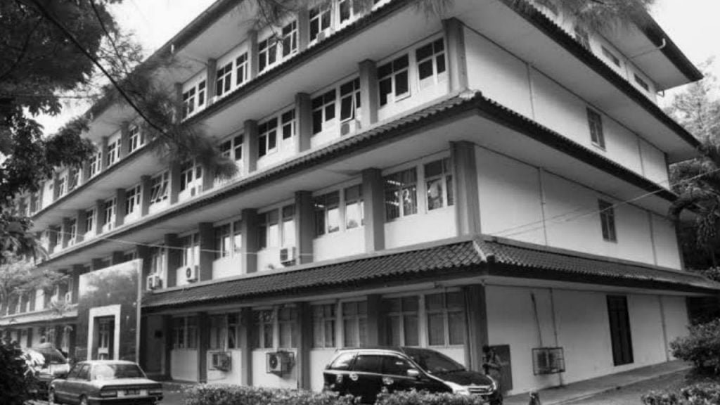 √ PNJ 2020/2021: Akreditasi , Biaya Kuliah Politeknik Negeri Jakarta ...