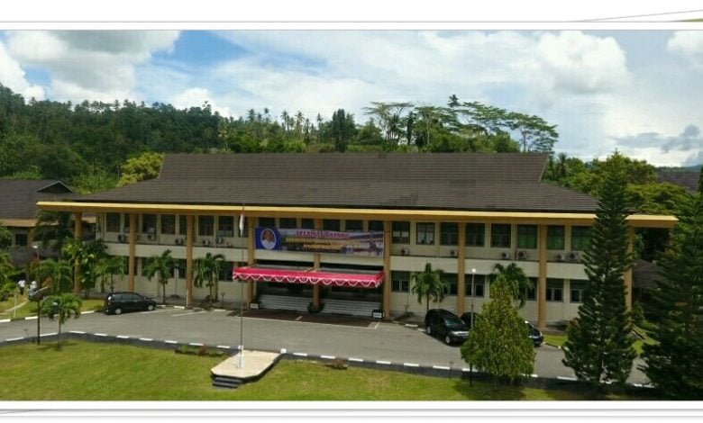 POLNAM 2020/2021: Akreditasi, Jurusan , Biaya Kuliah Politeknik Negeri ...